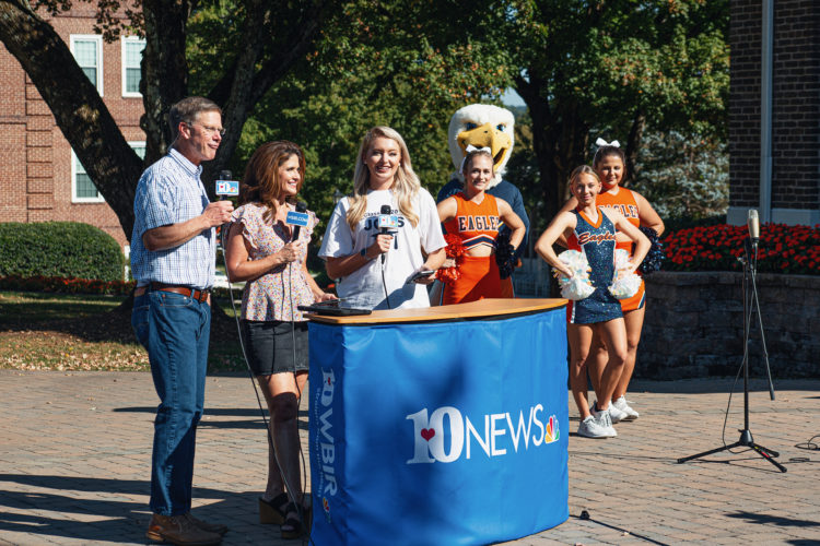 Knoxville's WBIR-10 visits campus | Carson-Newman University